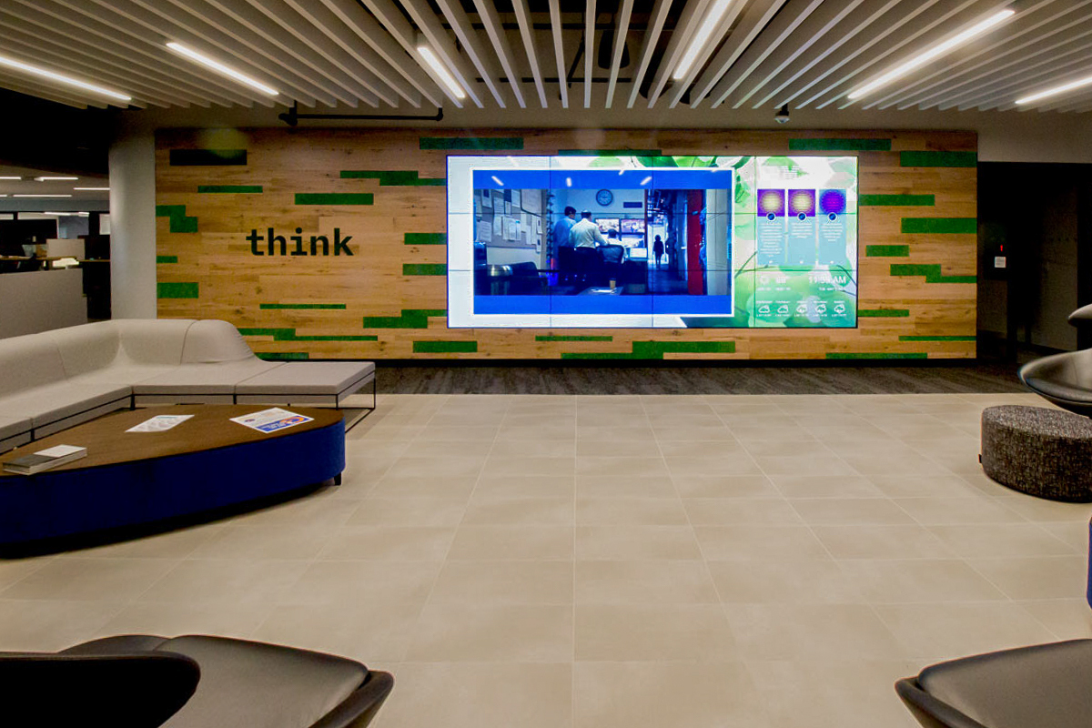 Garden on the Wall IBM Innovation Center Common Area Media Green Wall ...