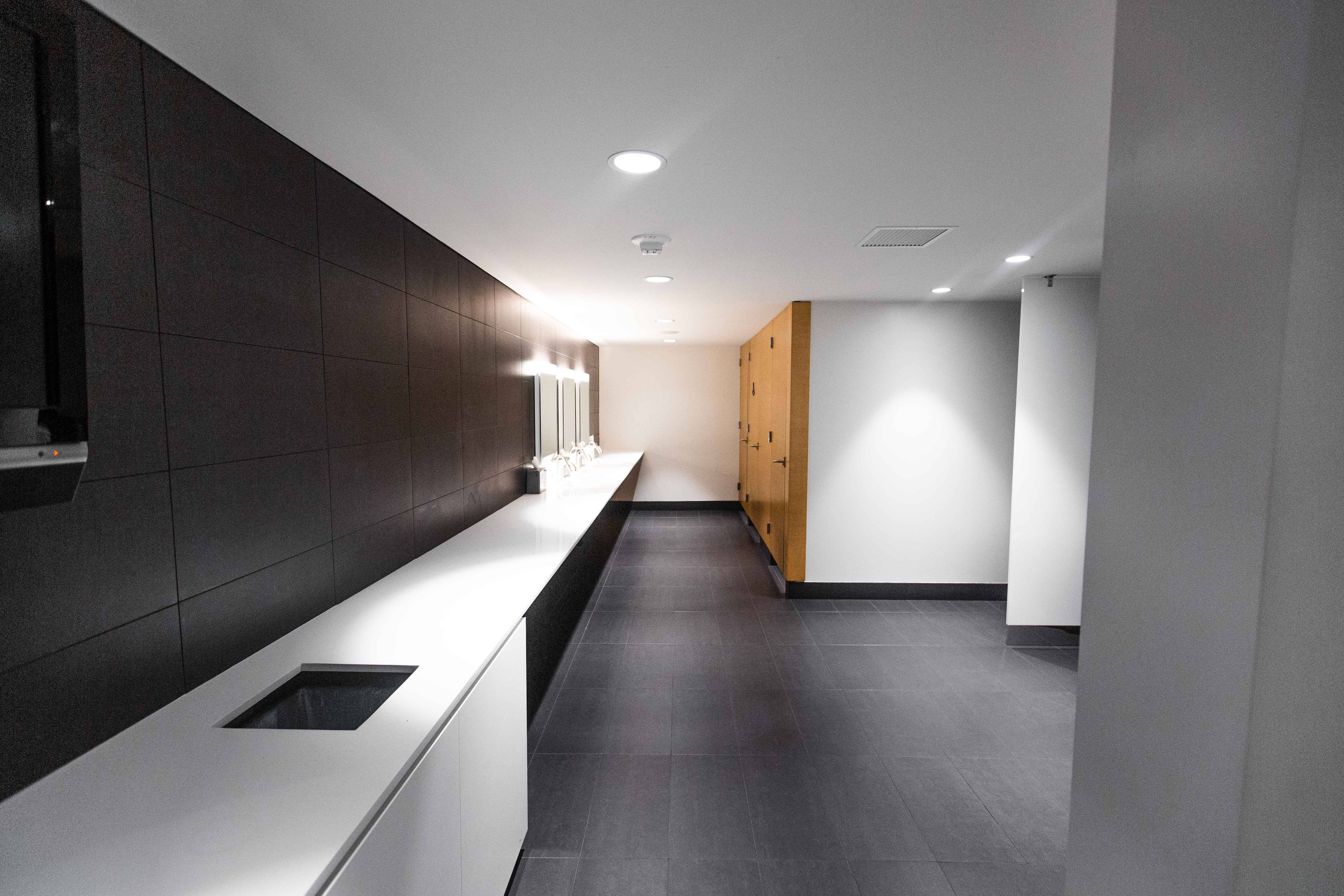 Gator Millworks Mercedes Benz Superdome Football Stadium Restroom ...