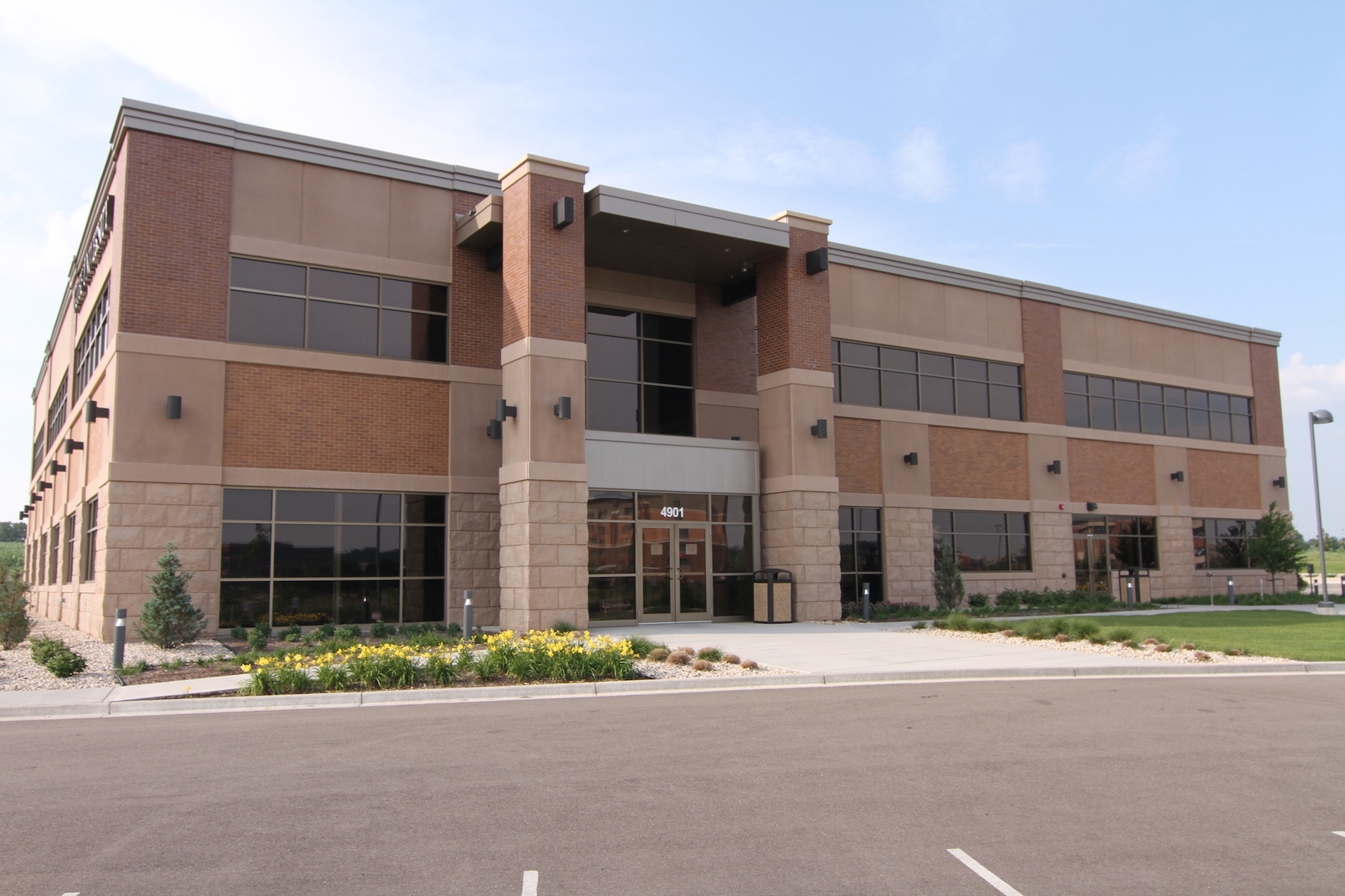 Globe University - Minnesota School of Business | Wells