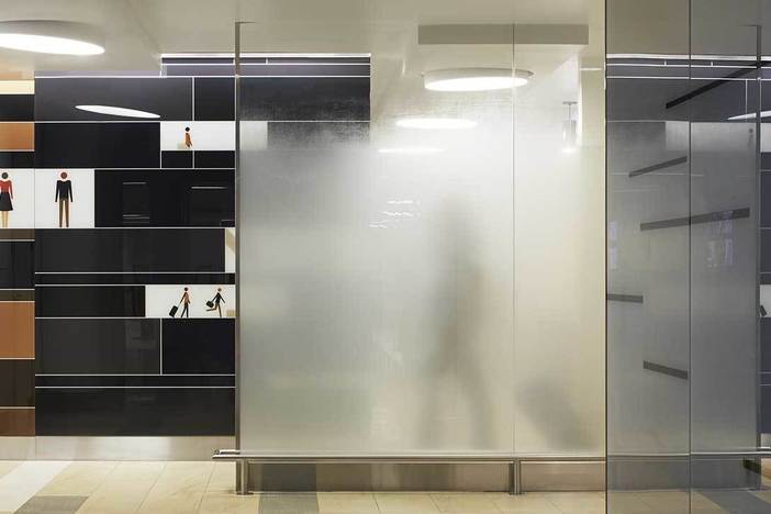 Chicago O'Hare Airport: Terminal 5 | Goldray Glass