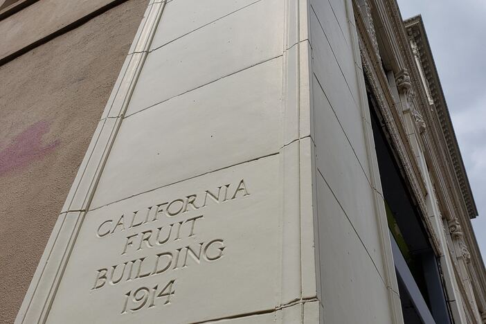 California Fruit Building | Maxxon