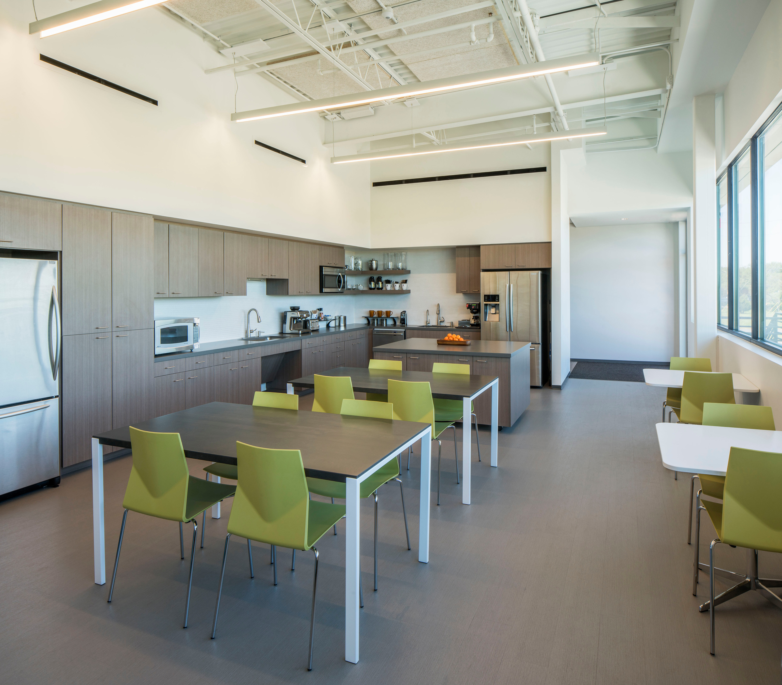 Haddon + Cowan Architects American Constructors Office Breakroom Design ...