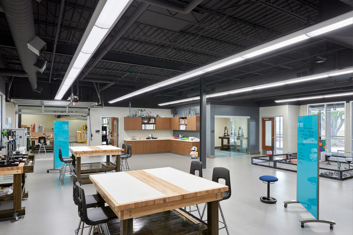 HE Williams AVX TCALC Classroom | H.E. Williams, Inc.