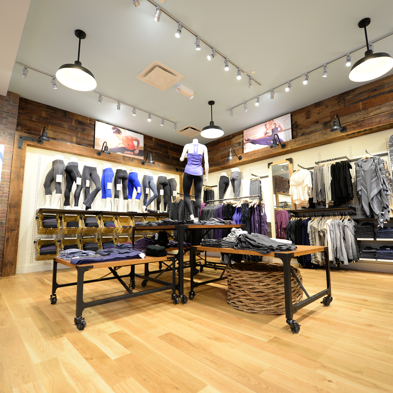 Athleta | Elmwood Reclaimed Timber