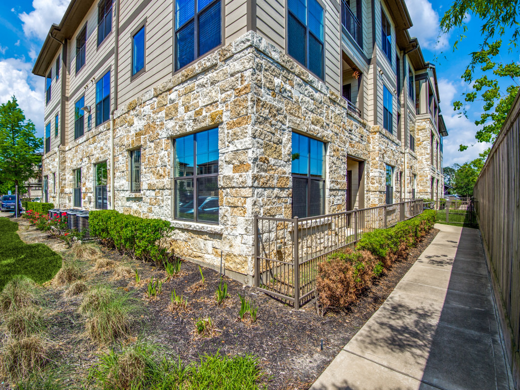 Hensley Lamkin Rachel ARIUM Spring Plaza Exterior Architecture Stone ...