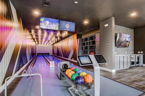 Soho Square - Amenity Center | Hensley Lamkin Rachel, Inc.