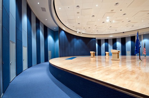 Hufcor Operable Partition Auditorium 600 Series Custom | Hufcor