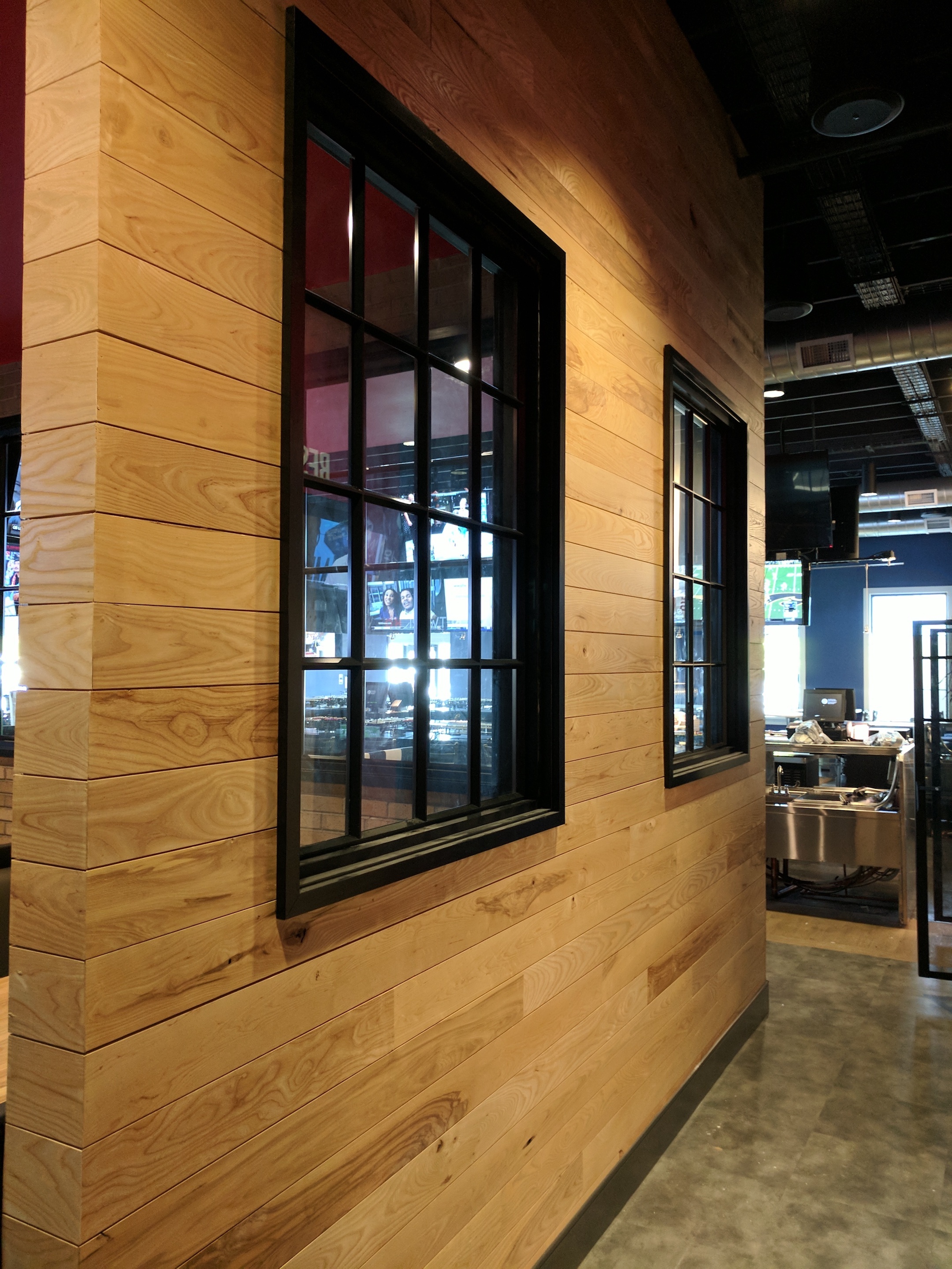 i2 Design Arooga's Grille House and Sports Bar | i2i Design