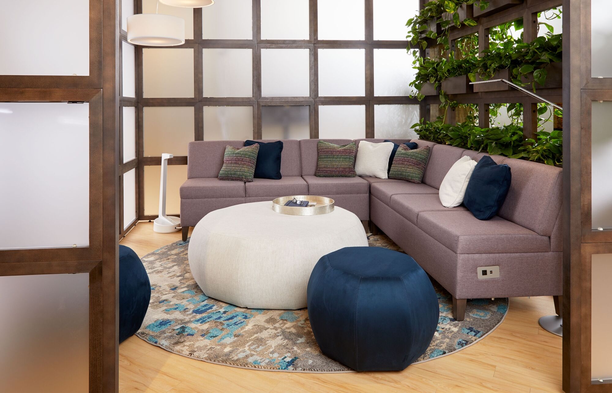 Indiana Furniture Neocon 2019 Partitioned Lounge Space squareone isla runna | Indiana Furniture