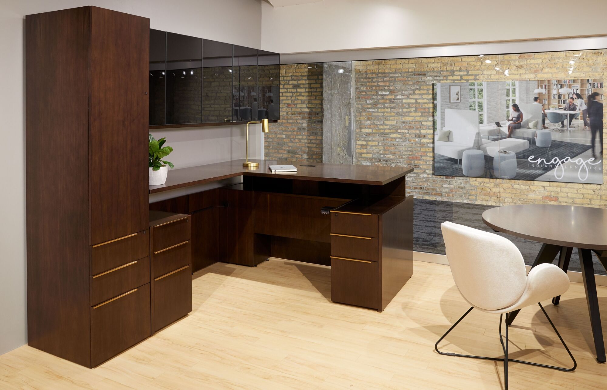 Indiana Furniture Neocon Chicago Private Office 2022 gesso height ...