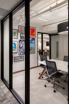 International Market Square Conference Room | InUnison Design, Inc.