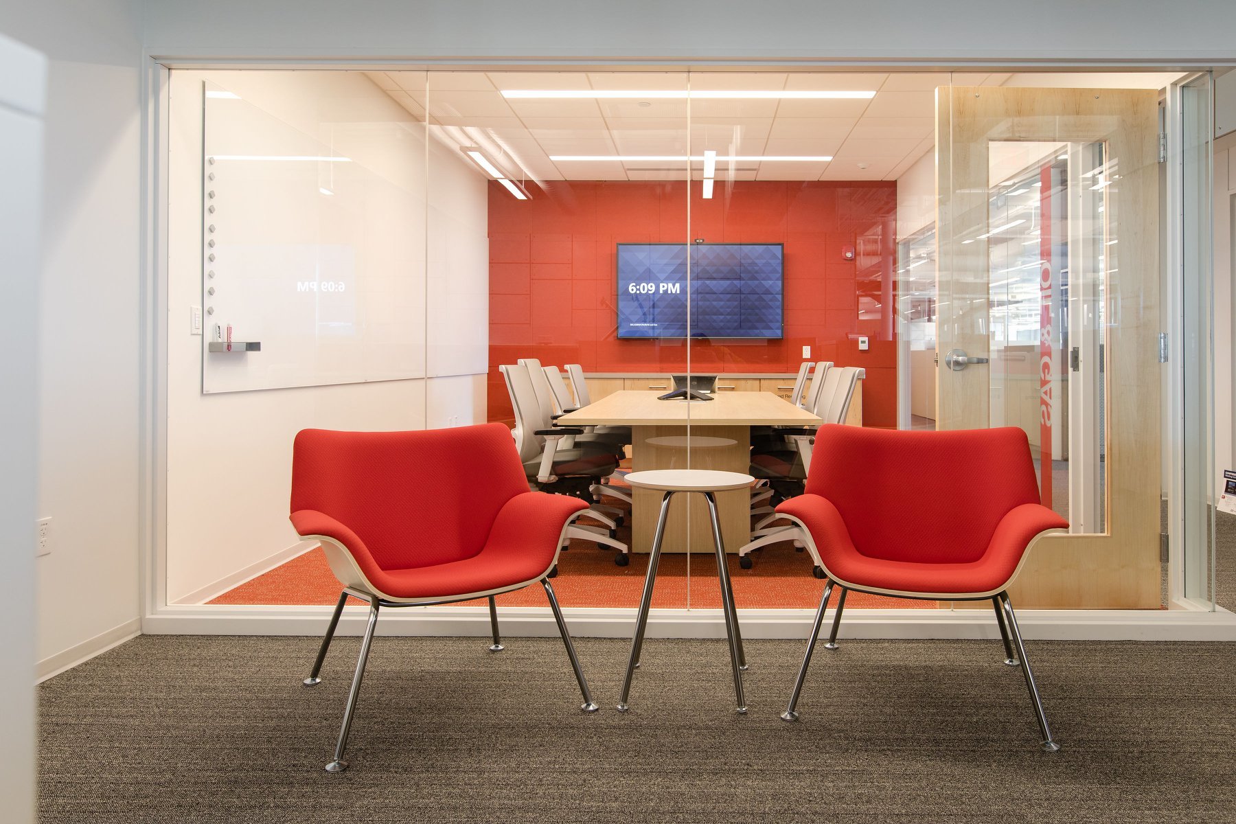 InterOffice office furniture office lounge | InterOffice