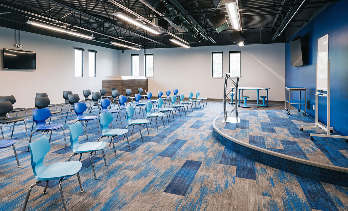 iSpace Environments Riverdale Church Anoka Minnesota Classroom Blue ...
