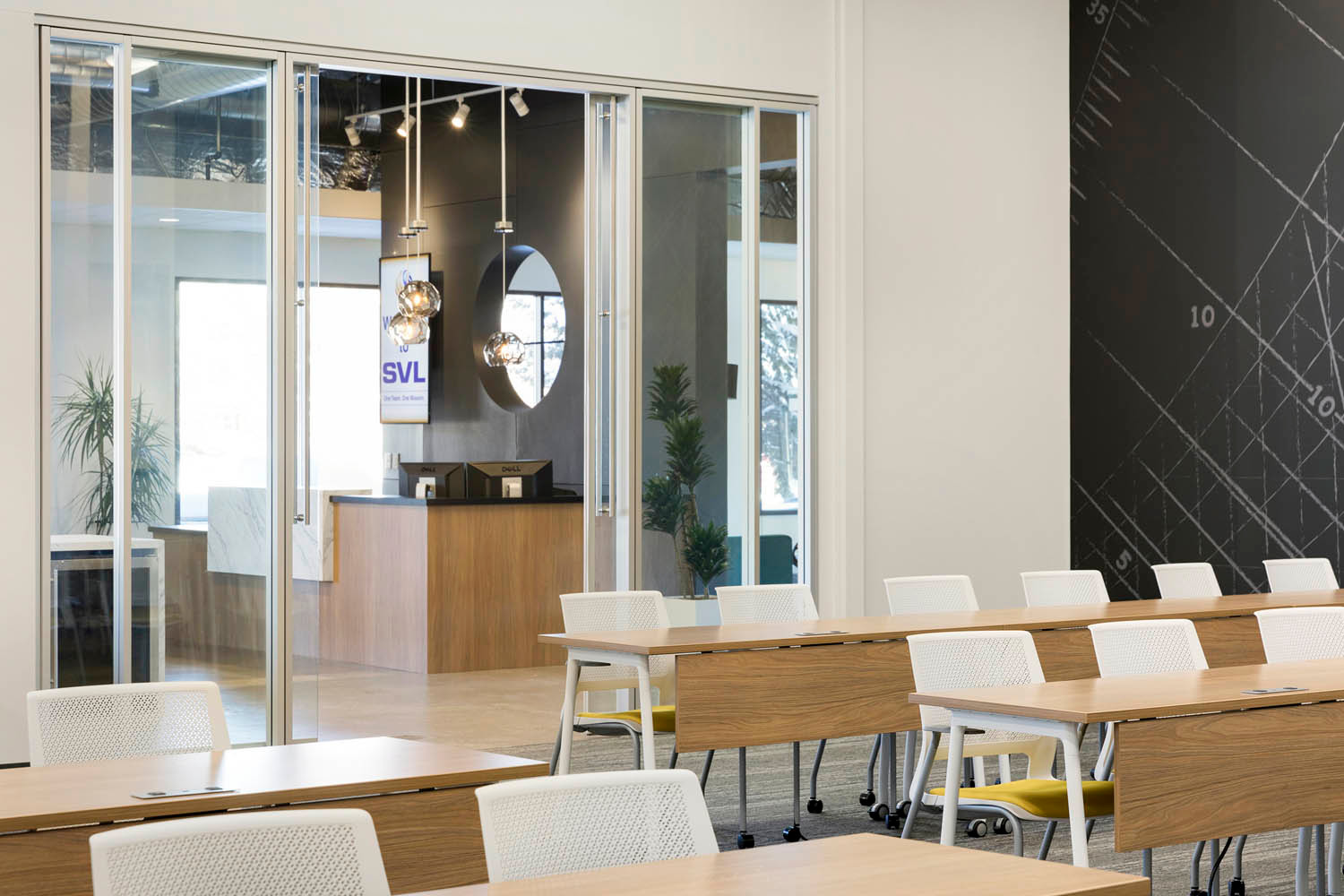 iSpace Environments SVL Office Space Interior Training Room | iSpace ...