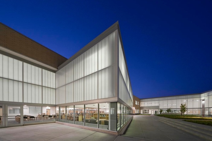 Metea Valley High School | Kalwall® Corporation