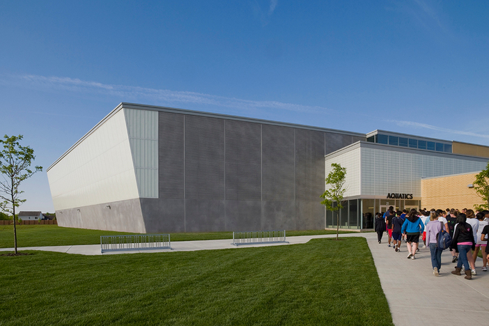 Metea Valley High School | Kalwall® Corporation