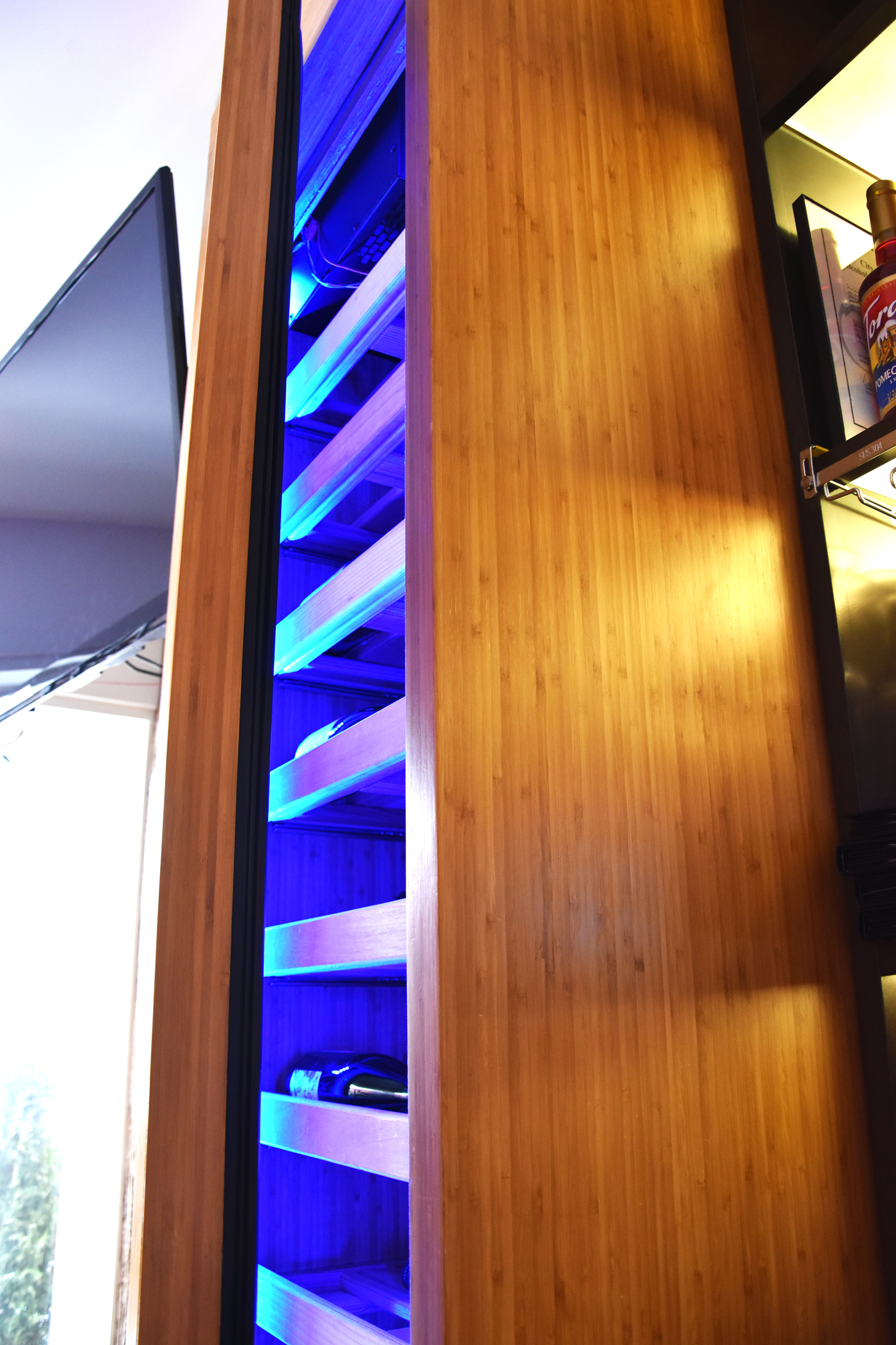 Lamboo Jing Asian Fusion Restaurant Casework | Lamboo®