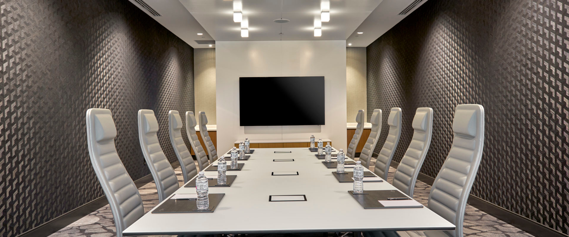 Large hotel conference room | The Weitz Company