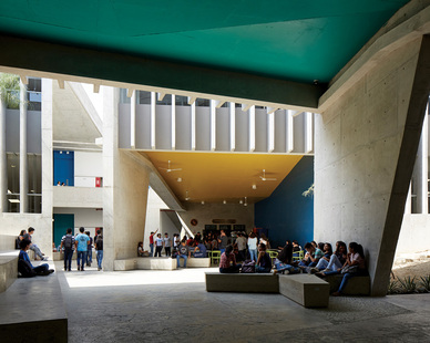 2019 RAIC International Prize: Shortlist | Edificio E, Lecture Building ...