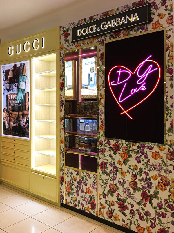 LEDCONN Retail Store Display LUXNEON Unique Lively Faux Neon LED Light ...