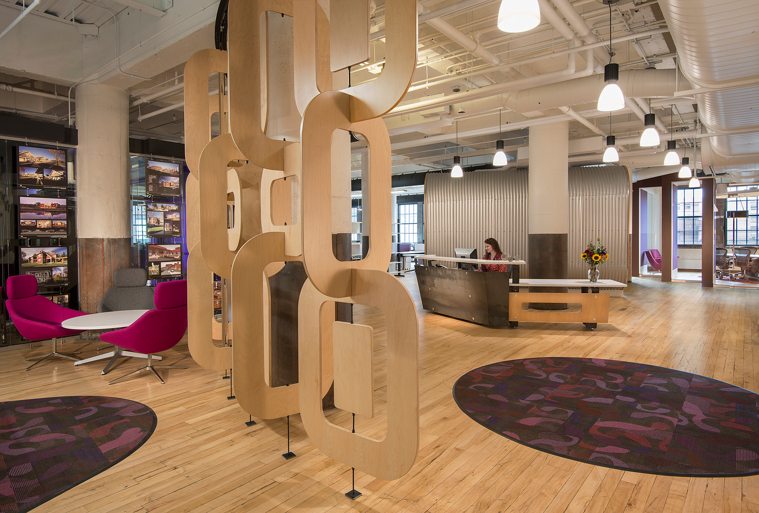 LHB Inc Loose Wiles Minneapolis Office Space Design Lobby and Reception ...