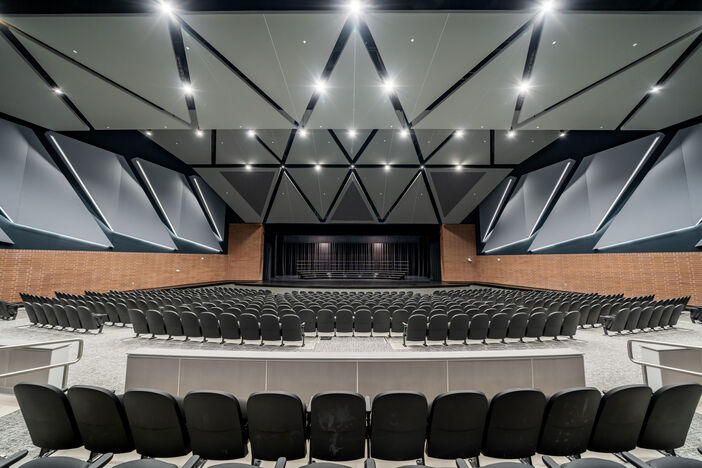 Maize Performance Center | Meteor Lighting