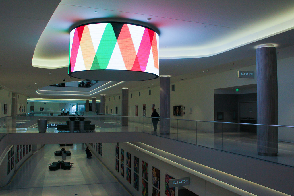 Mall of america tierney brothers led screens 2 | TierneyBrothers
