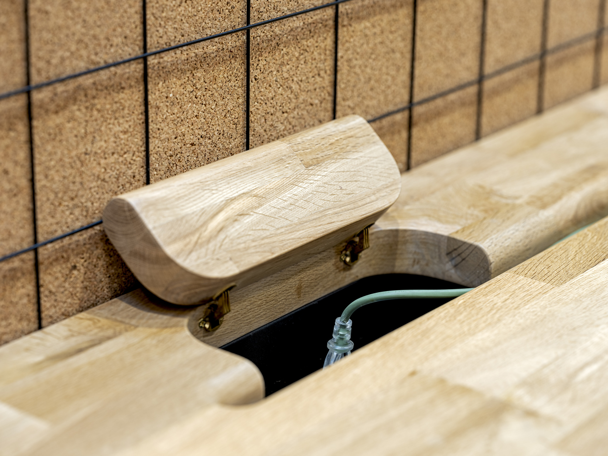 MASHstudios Flip Lip Sit-Stand Desk | MASHstudios