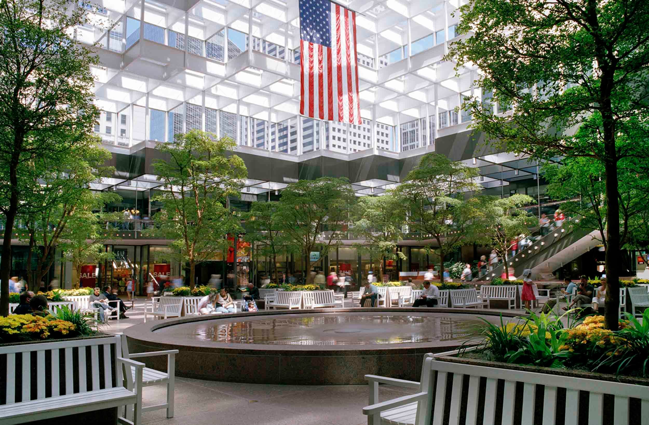 McCaren_Designs_Interiorscape_mall_landscaping | McCaren Designs