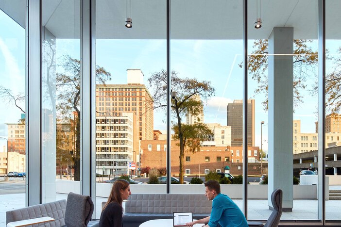 Hylant Lobby Renovation | McNulty Photo