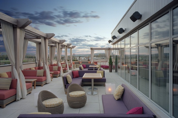 Melt Restaurant | NanaWall