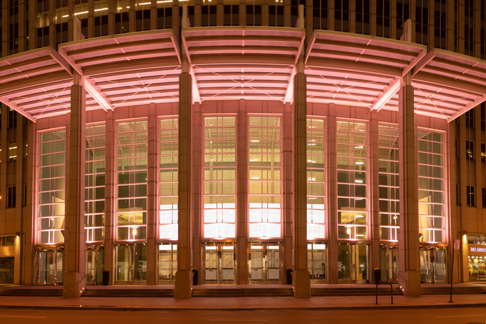 181 W. Madison Building | Meteor Lighting