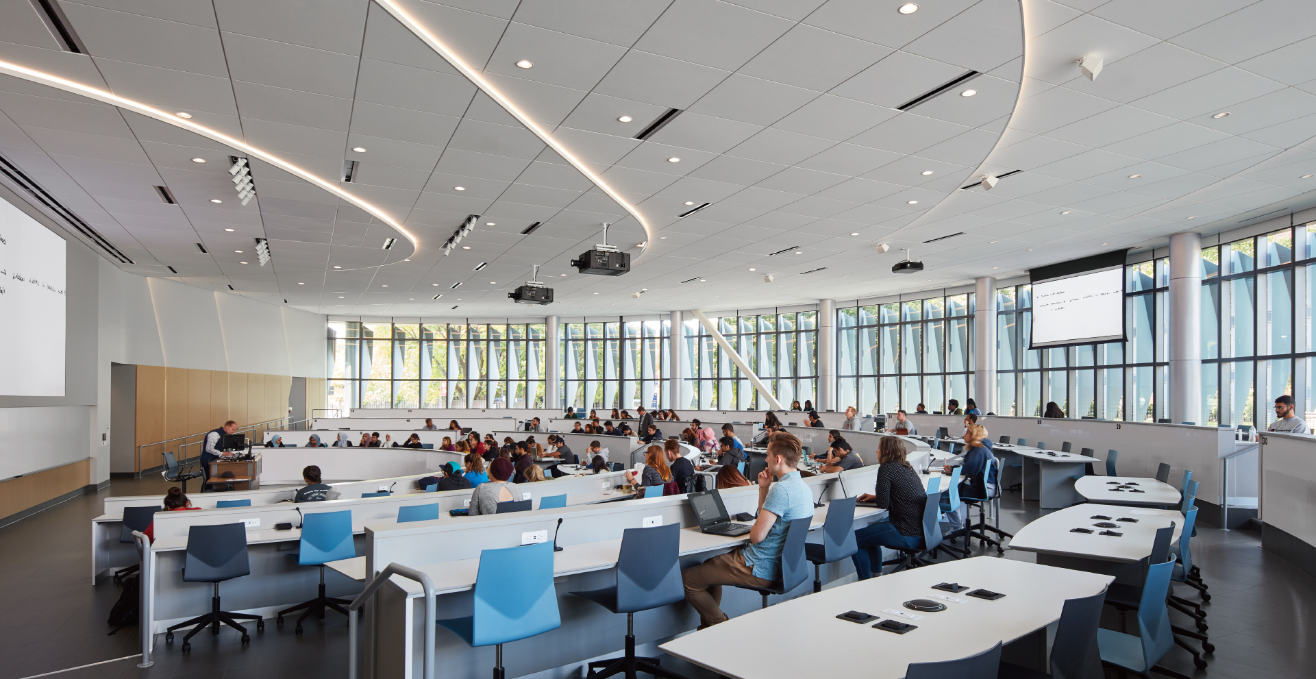 University of Illinois | Meteor Lighting