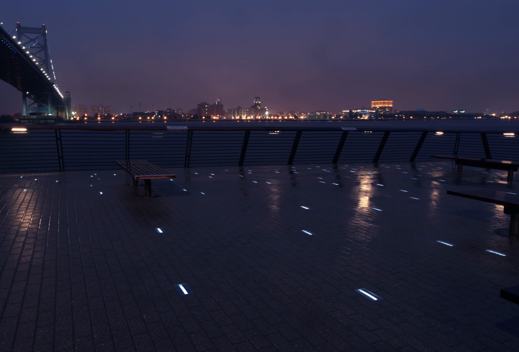 Meteor Lighting Race Street Pier Philadelphia Pennsylvania | Meteor ...
