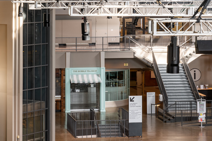 Seattle Armory Center | Meteor Lighting