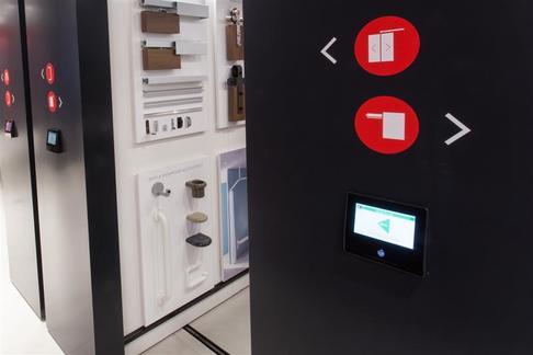 Mobile Showroom Displays | Spacesaver