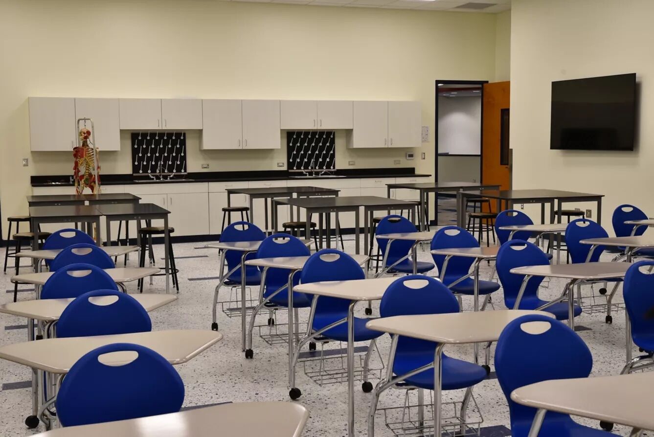 Mohawk Group Jackson Prep Junior High School Interior Flooring ...