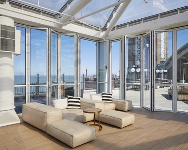 Offshore Navy Pier | NanaWall