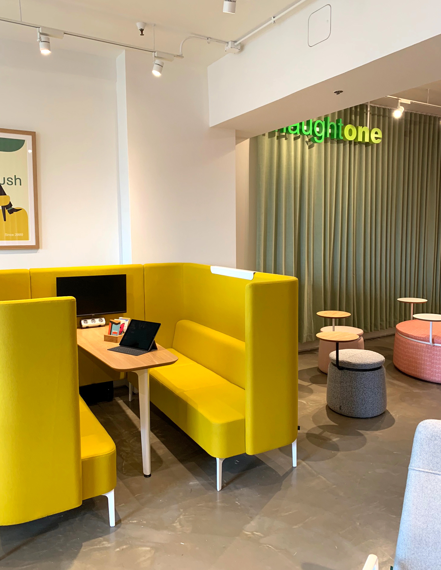 naughtone Pullman | naughtone