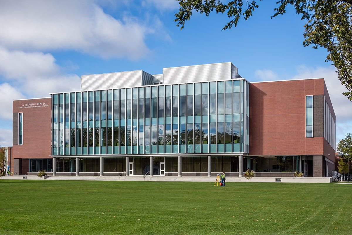 NDSU_A_Glenn_Hill_STEM_Building_Zerr_Berg_Architects_Exterior_Facade ...