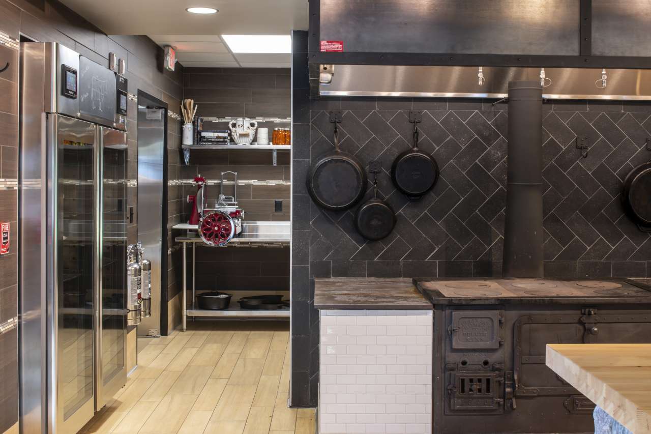 Nor-Son Construction Commercial Kitchen Tile Design | Nor-Son Construction