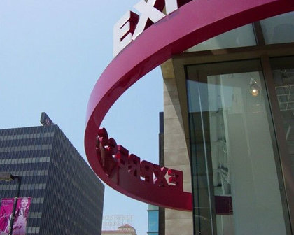 North American Sign - Kate Spade Retail Signage | North American Signs