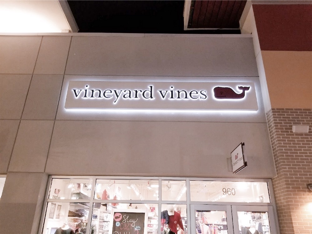 north american signs vineyard vines exterior signage | North American Signs