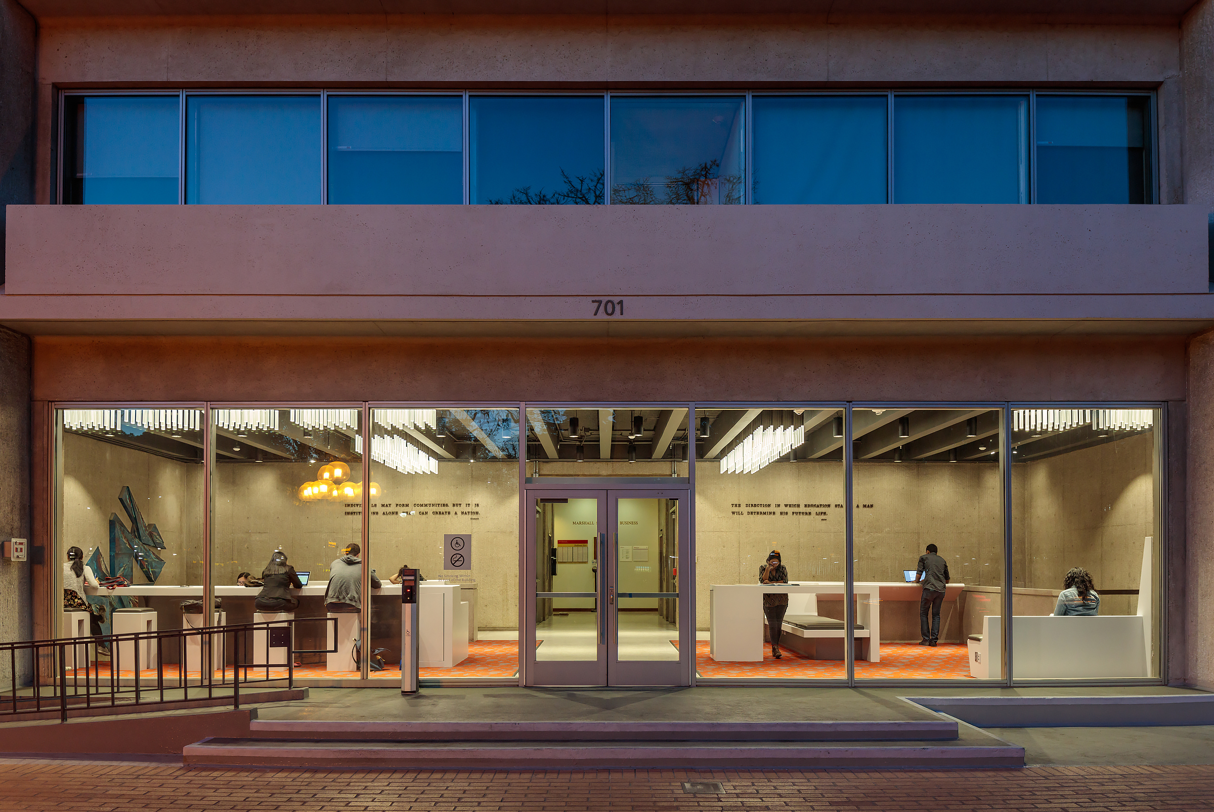 OCL Architectural Lighting Glowstick USC Hoffman Hall Building Entrance ...