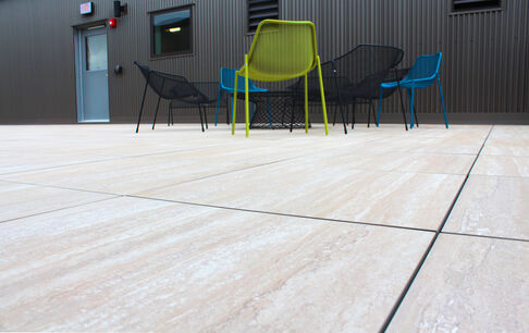 Office Building Roof Deck | Archatrak