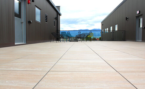 Office Building Roof Deck | Archatrak