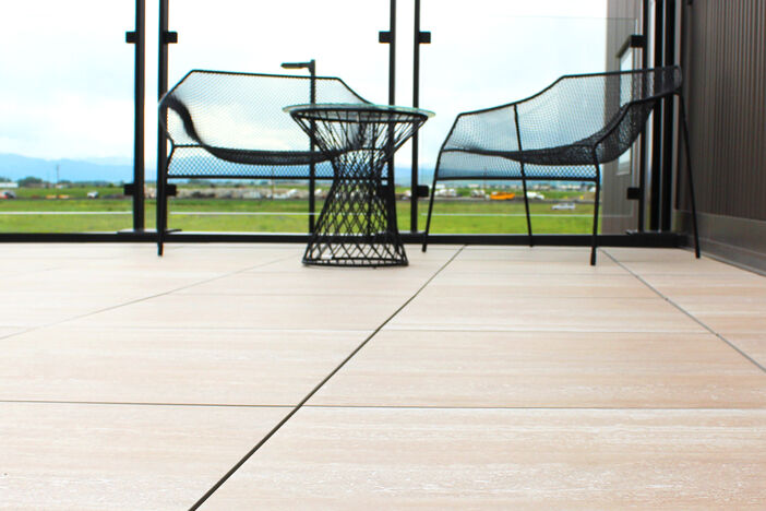 Office Building Roof Deck | Archatrak