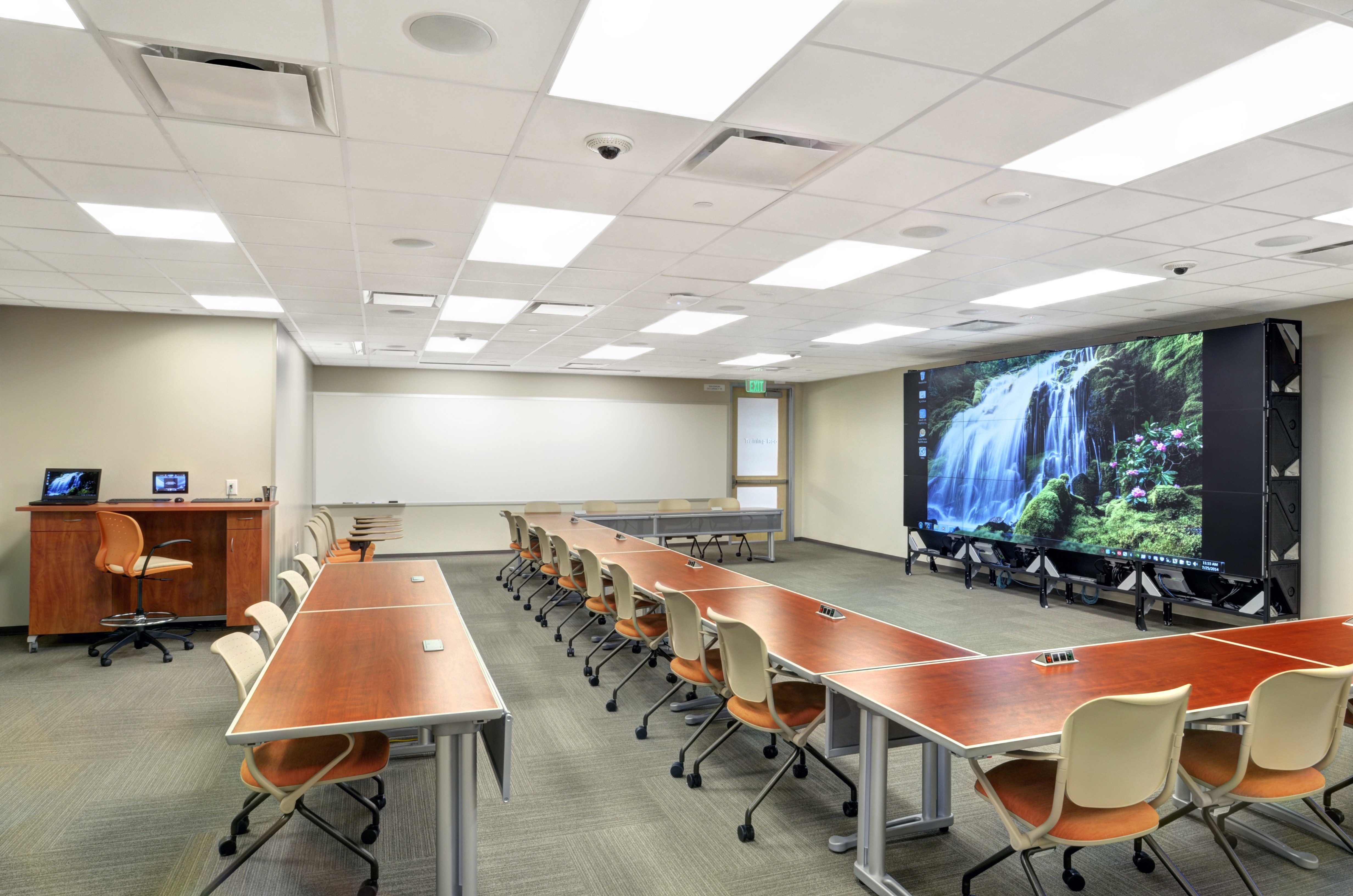 Office space design interior remodel meeting room | Barber Architecture