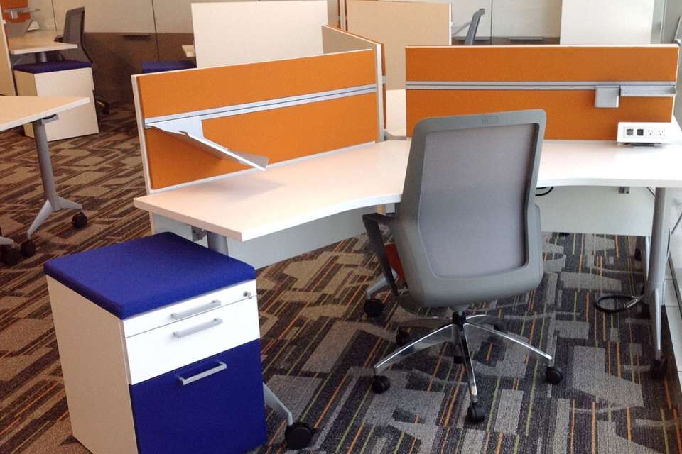 OFS AutoTrader Interior Desk | OFS