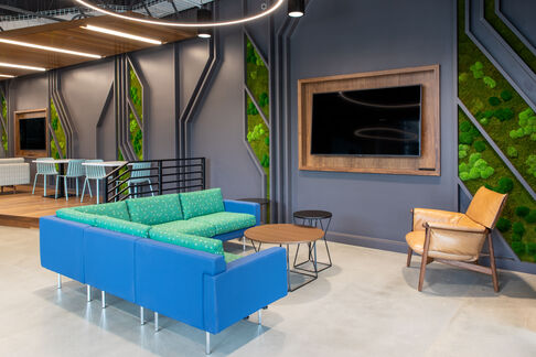 OFS Colonial Pipeline Headquarters Lounge Seating | OFS